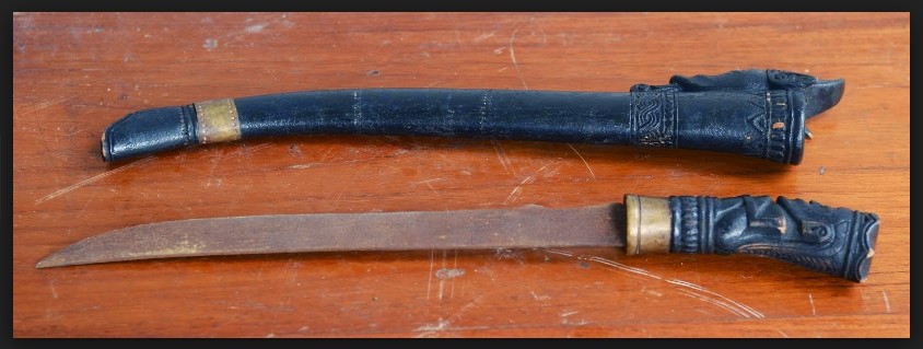 Senjata Tradisional Piso Gaja Dompak Batak Sumatera Utara - Dunia Kesenian