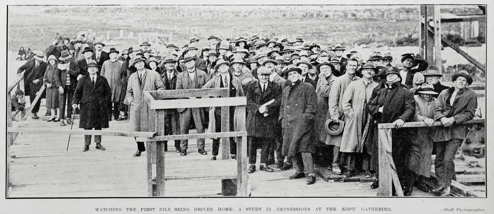 Part of the Past NZ History: Historic Kopu Bridge - Firsts and Records