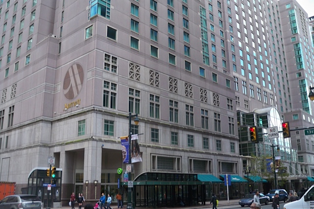 The Hopeful Traveler: Philadelphia Marriott Downtown: Overview