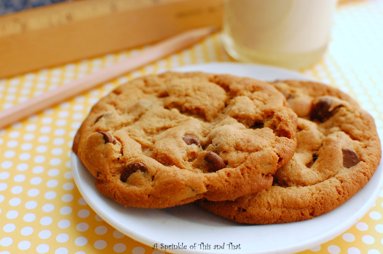 A Sprinkle of This and That: Chocolate Malted Cookies
