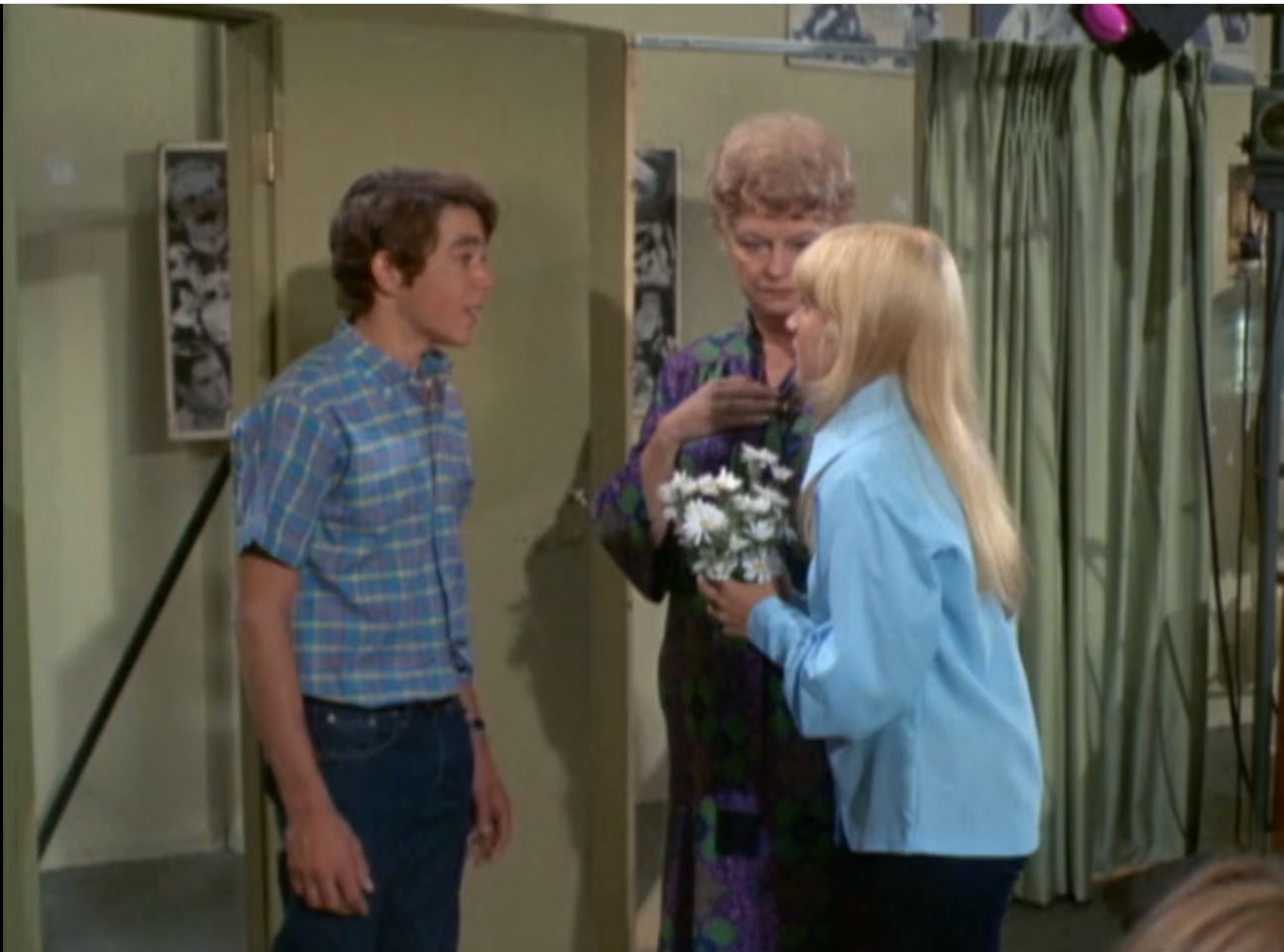 The Brady Bunch Blog: Annette Ferra who Played Randy in "Call Me ...