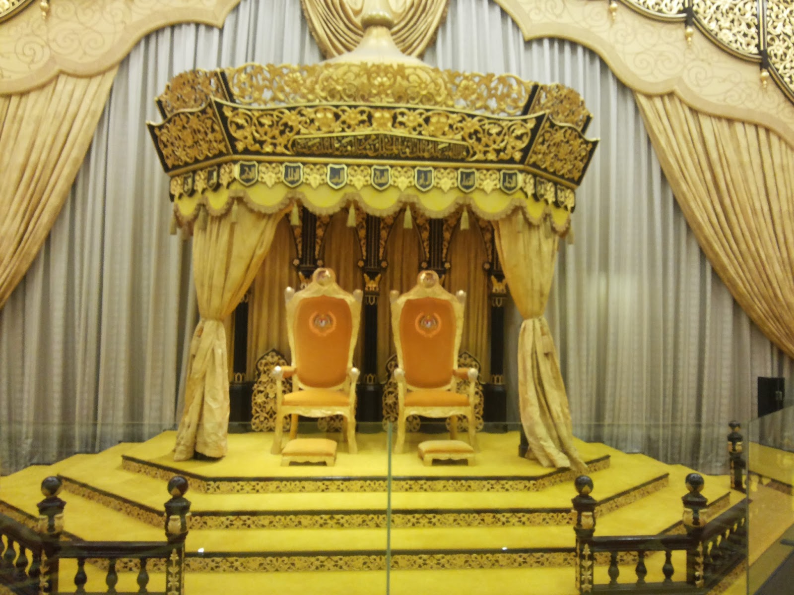 WARISAN RAJA & PERMAISURI MELAYU: Kunjungan Ke Muzium Diraja ...