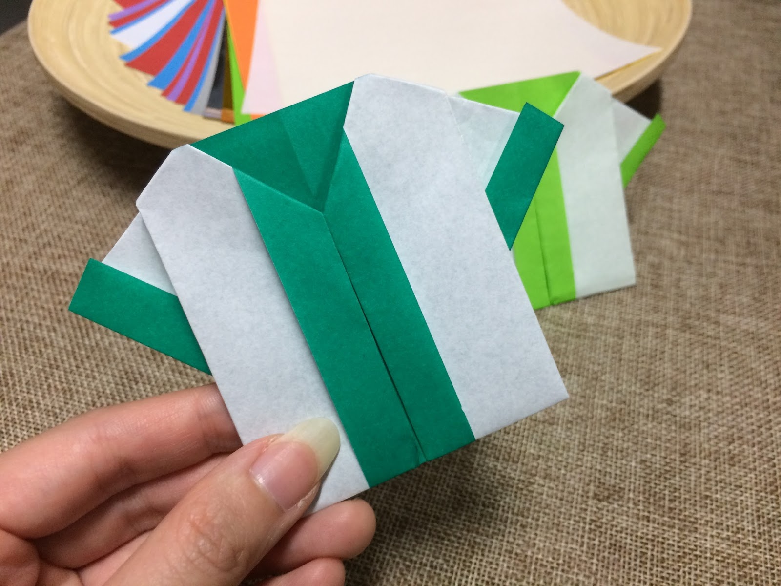 Tutorial #3: Origami Baseball Shirt | The Idea King