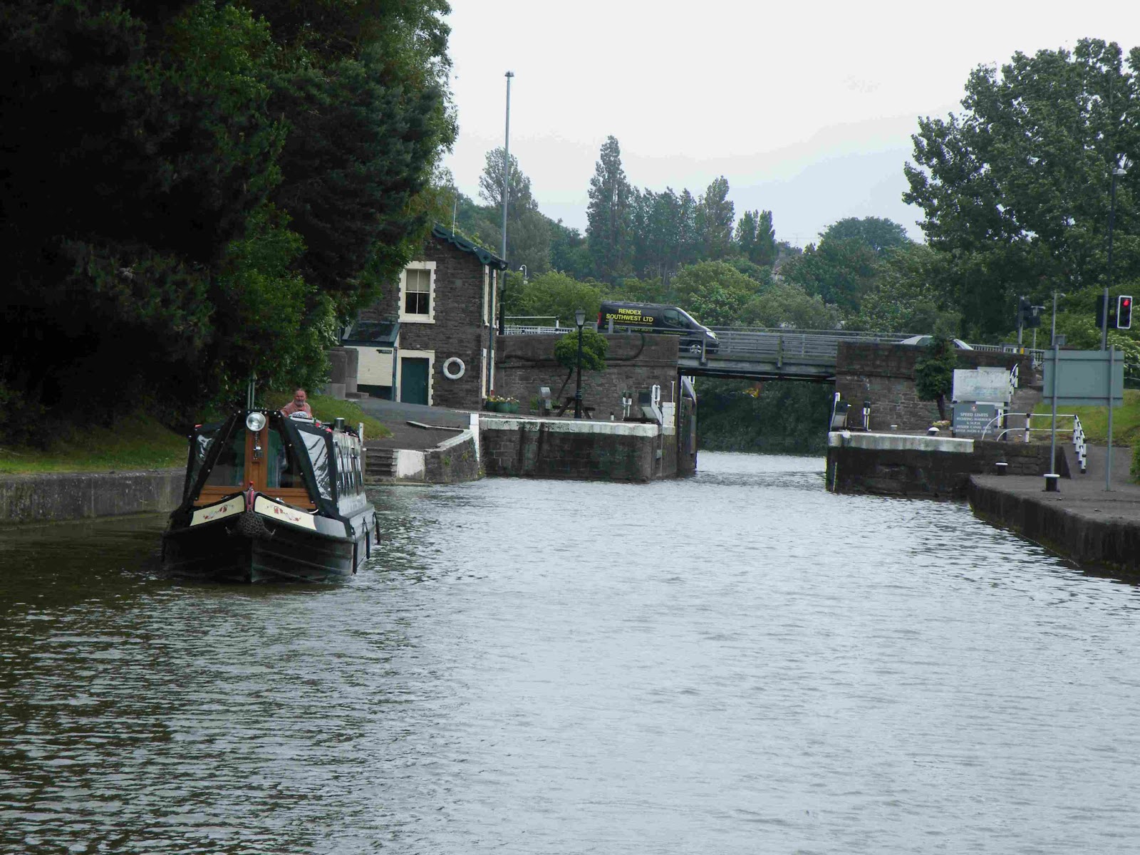 Travelling the Canals of England: Furthest West at Bristol