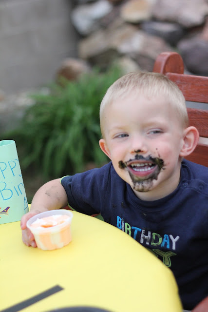 Life on Poppy Lane: Twins 3rd Birthday: School Bus Party