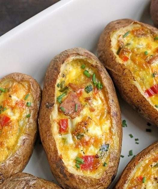 Paleo Whole30 Egg Potato Boats