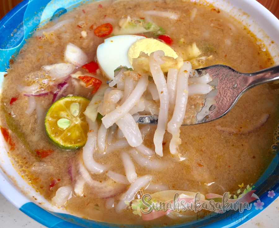 Laksa Utara Sedap di Selera Kodiang, Warung Cempaka 14, Kempas, Johor