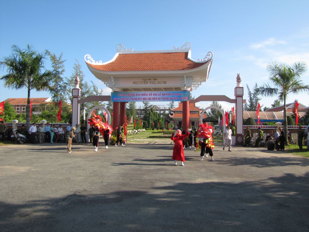 Tourism Information Promotion Center of Ben Tre : Female General Nguyen ...