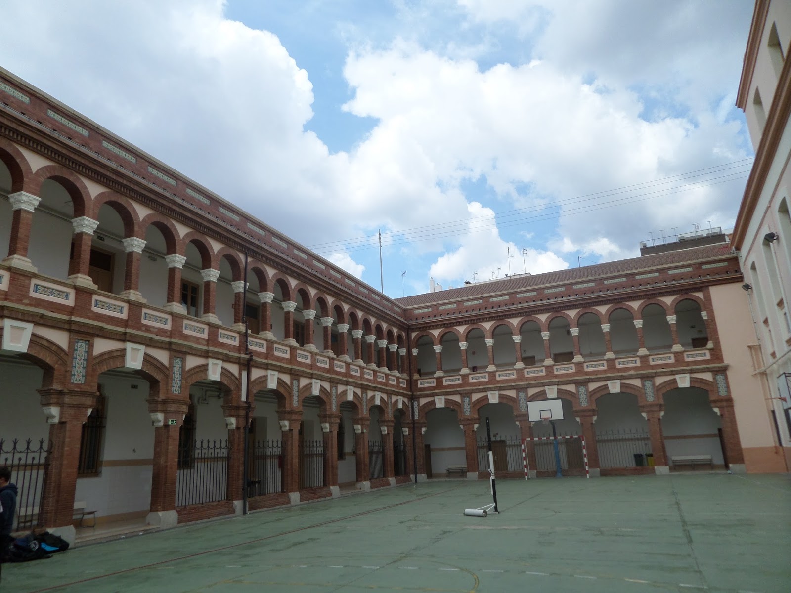 Els colors de la terra: Institut Francesc Ribalta. Castelló de la Plana ...