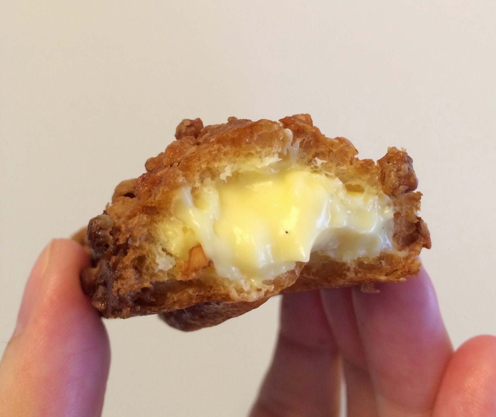 Croquant Chou Zakuzaku / クロッカンシュー ザクザク ~ I'm Made of Sugar! - Chihiro's ...