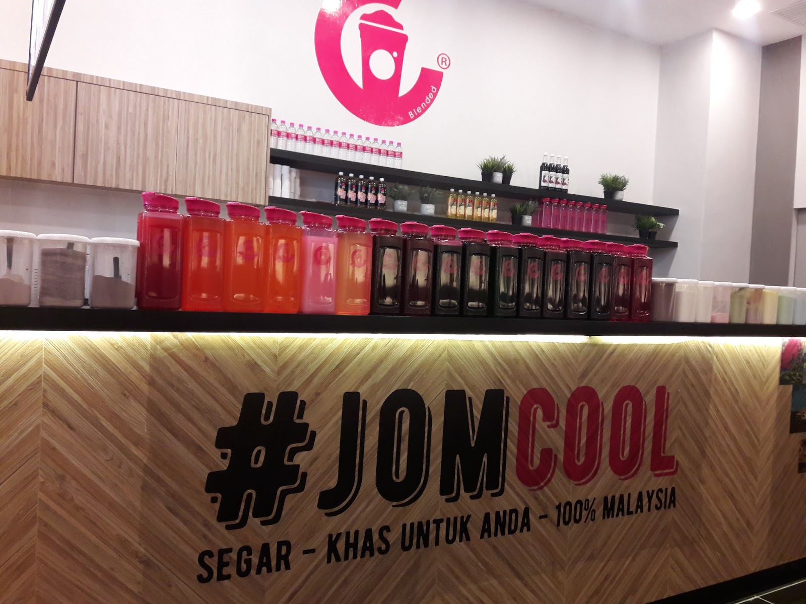 My Blogs: CoolBlog Opens Its Largest Store In Malaysia