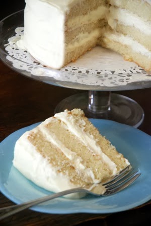 Bakes & Sprinkles: Classic white cake