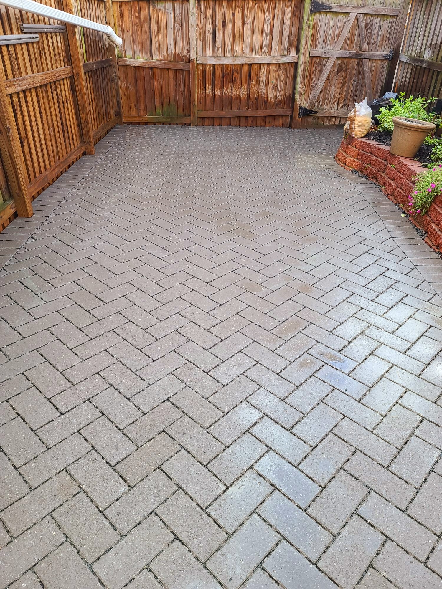 Custom Stoneworks & Design Inc.: Permeable Paver Patio Baltimore Maryland