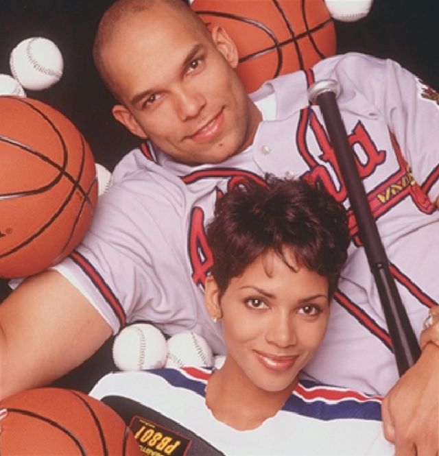 Lovely Pics of Halle Berry and Her First Husband David Justice During ...