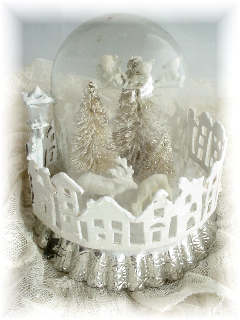 Trash to Treasure Art: A Little Christmas Cloche