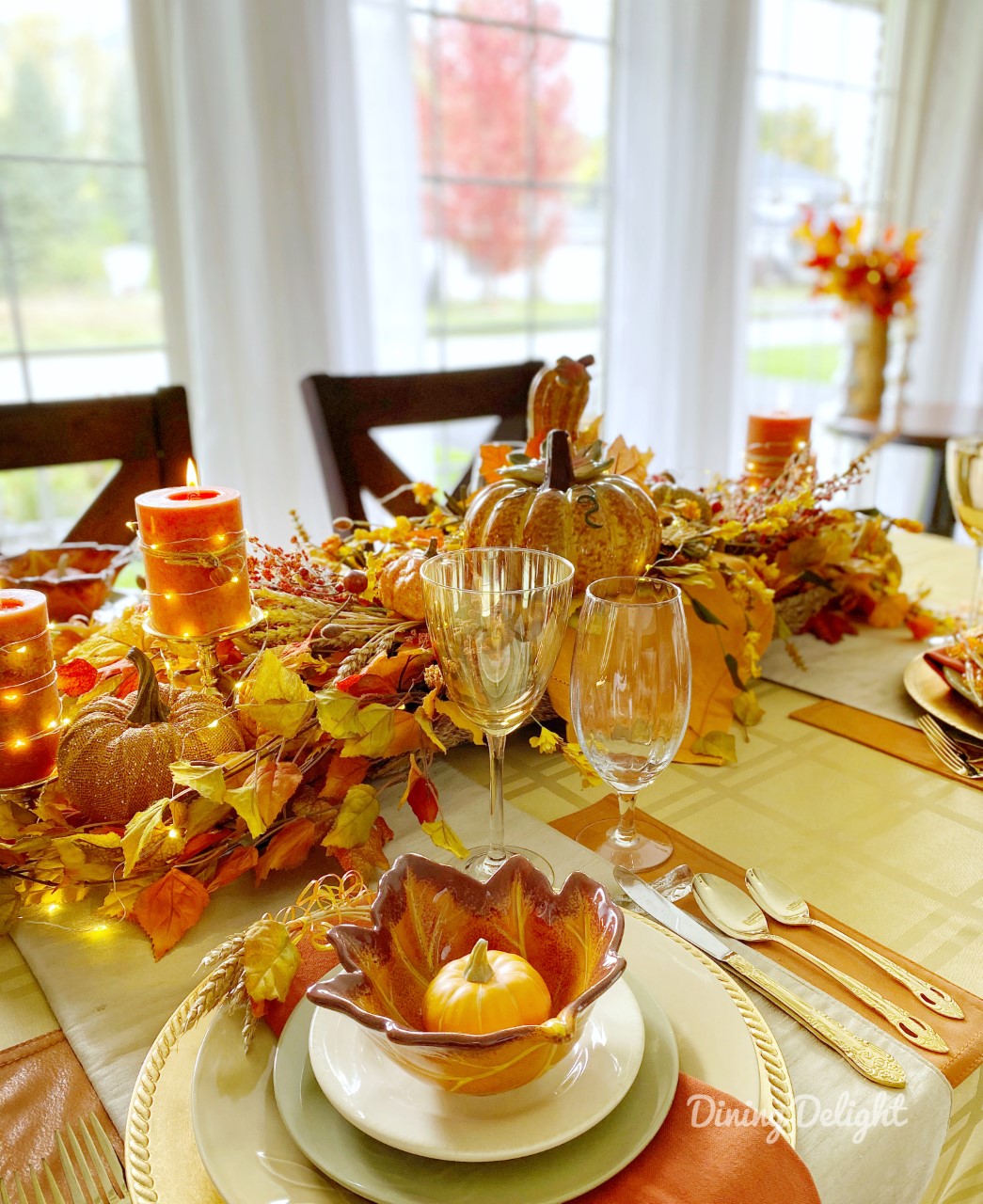 Dining Delight: Thanksgiving Tablescape for a Small Gathering