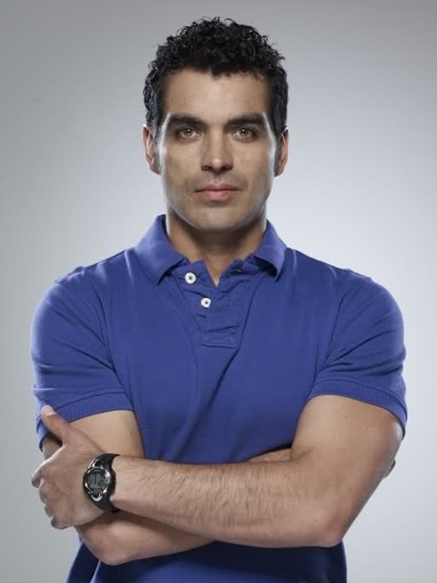 Quem Dubla Novelas: Tiberio Cruz