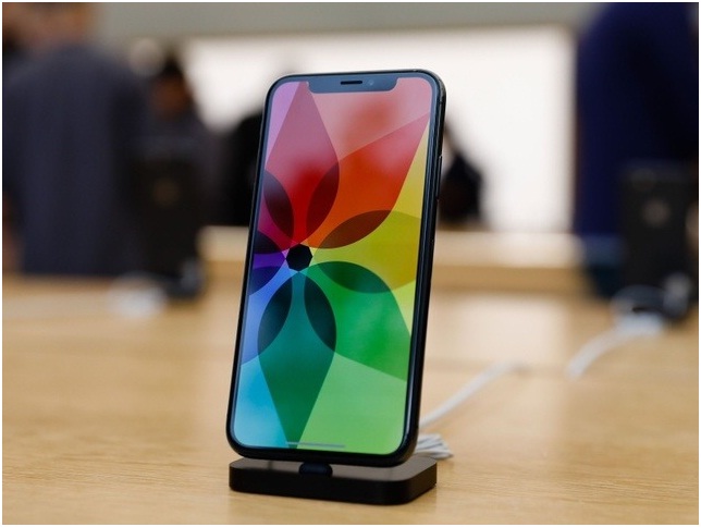 This Is How Much It Cost Apple To make IPhone X Romesoft this-is-how-much-it-cost-apple-to-make-iphone-x-romesoft