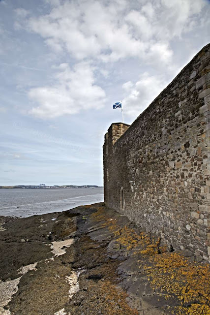 Dougie Coull Photography: Blackness Castle