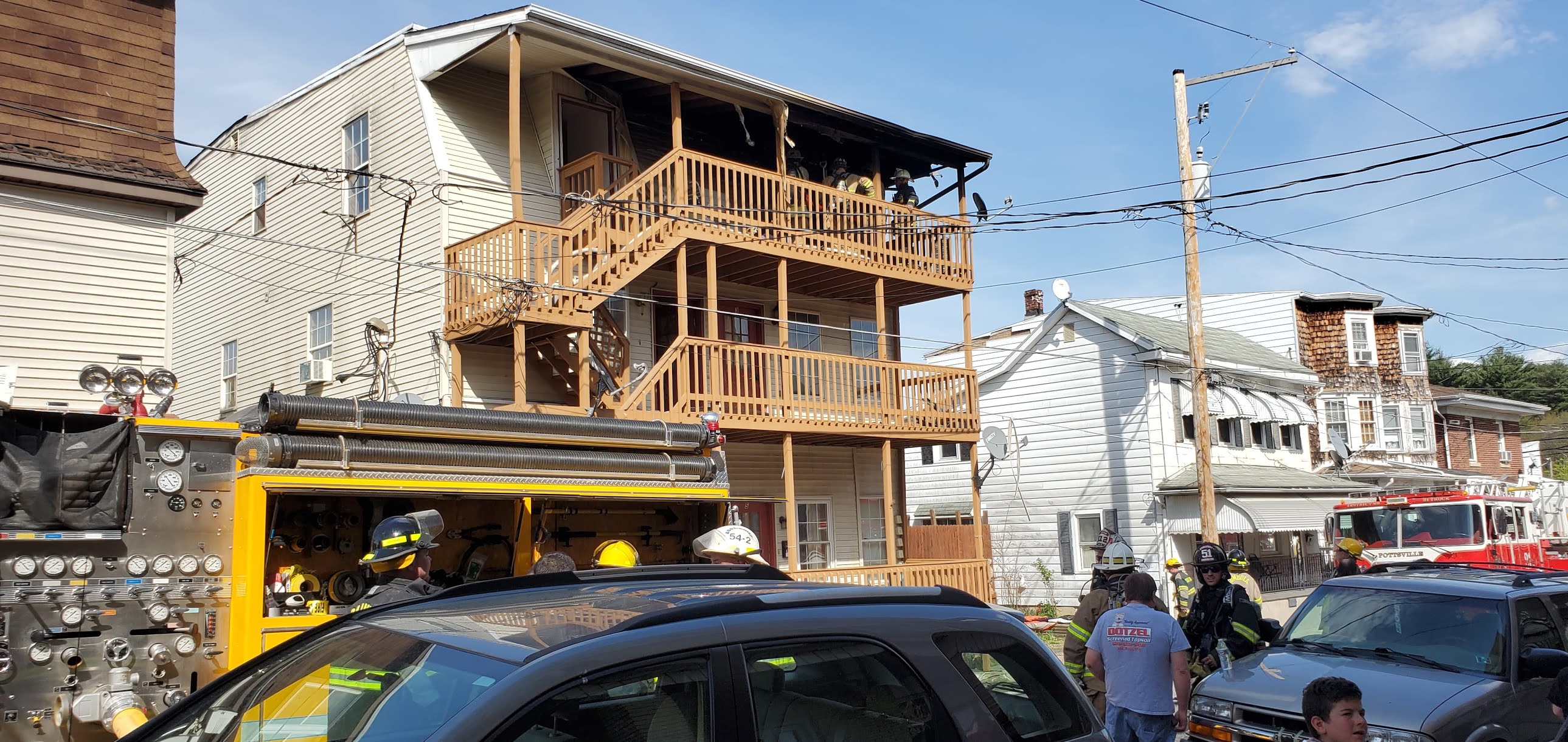 Apartment Building Damaged by Fire in New Philadelphia