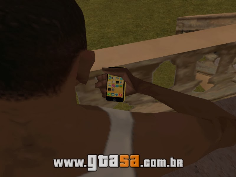 Mods GTA San Andreas: iPhone 5C Amarelo