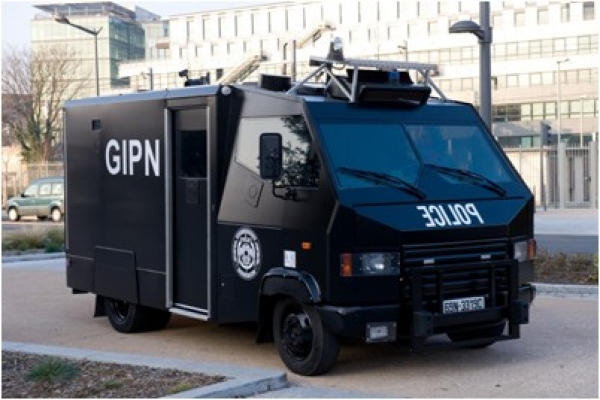 Gsg9 1/87 Unité spéciale: Bri Brigade de Recherche et d'intervention