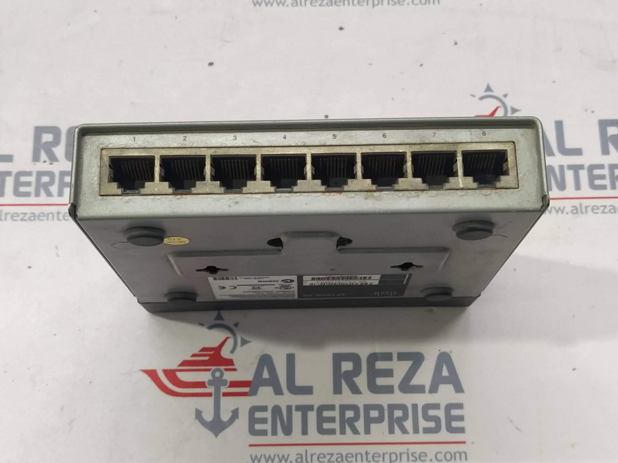 CISCO SF100D-08 8-PORT 10/100 SWITCH