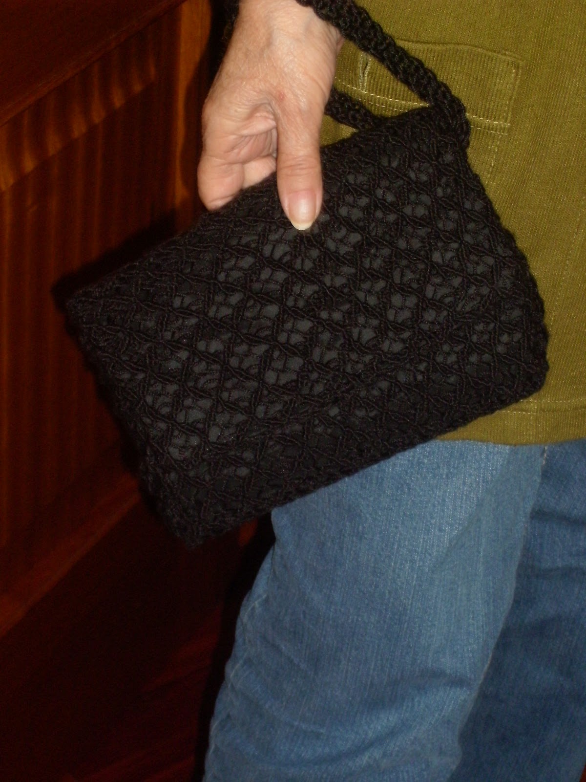 Artesanía en general: Cartera de macramé