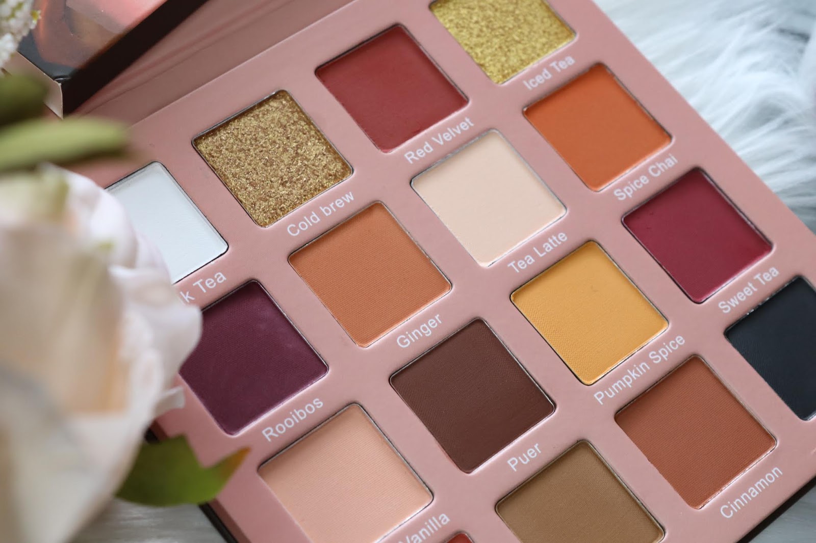 September Rose Cosmetics Brew eyeshadow palette - Beauty With En