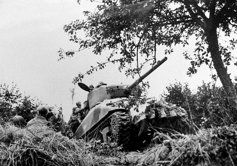 AVANCE A TRAVÉS DEL BOCAGE NORMANDO (2ª PARTE) - WW2 en Imágenes - Blog ...