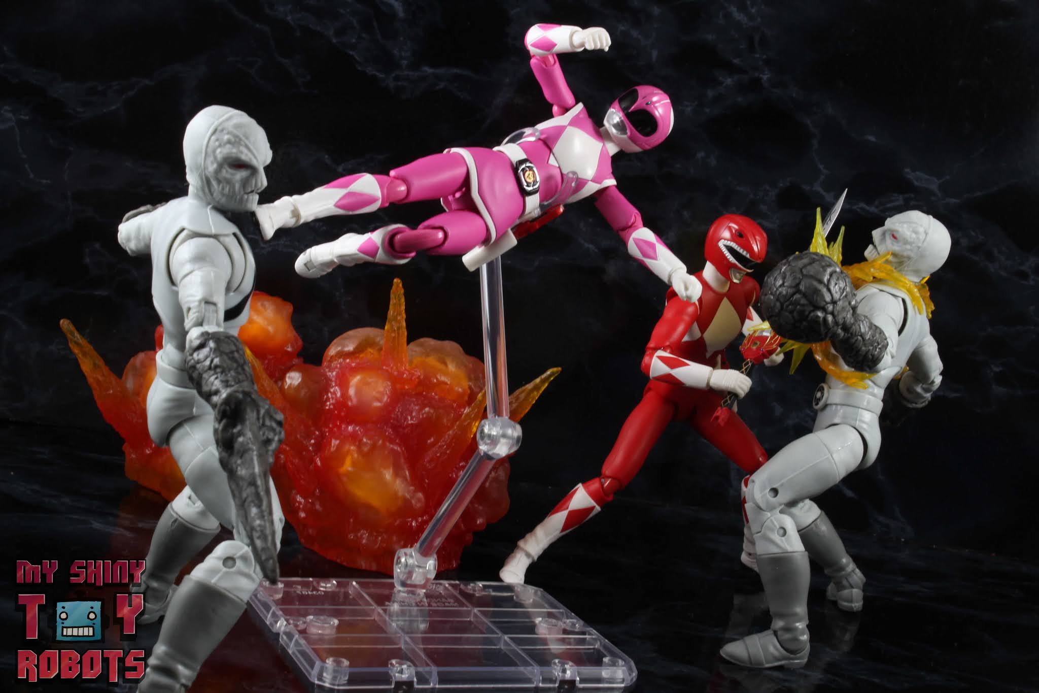 My Shiny Toy Robots: Toybox REVIEW: Power Rangers Lightning Collection ...