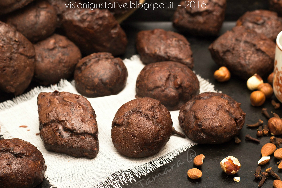 Visioni gustative: Mustazzoli con mandorle, nocciole, miele, mosto di ...