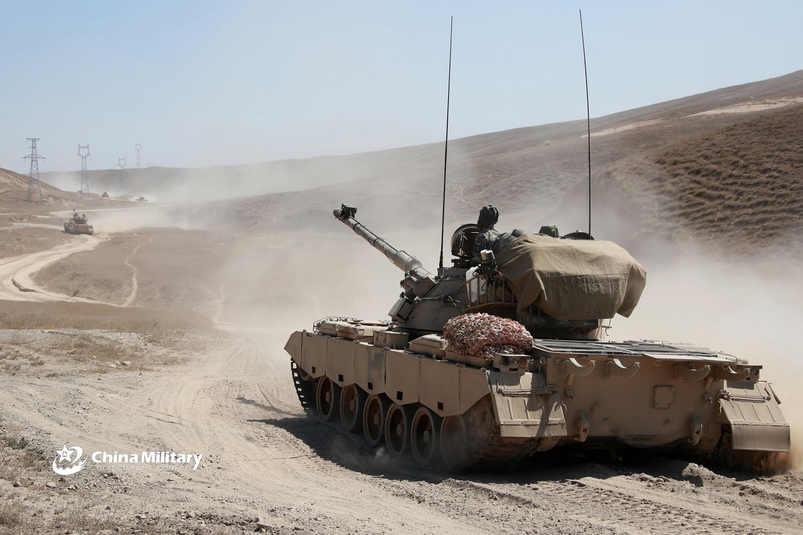 China Defense Blog: PR photos of the day: ZTZ-88A of Xinjiang MD