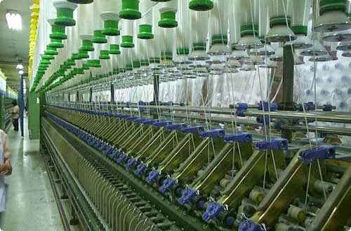 Chambritas: Proceso del hilo cardado.