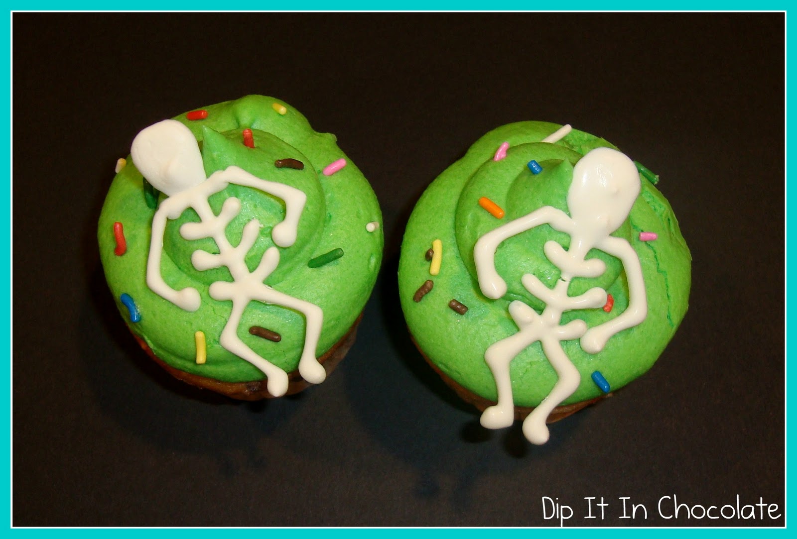 Funfetti (Skeleton) Cupcakes ~ Dip it in Chocolate