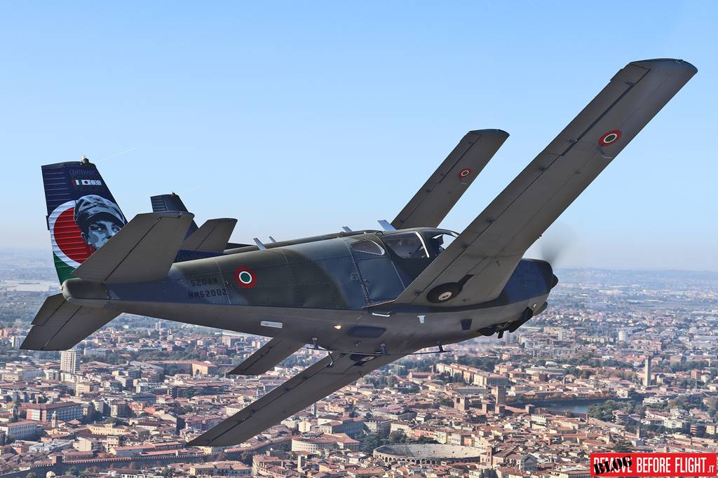 Italian Air Force teaches high school students to fly - Blog Before ...