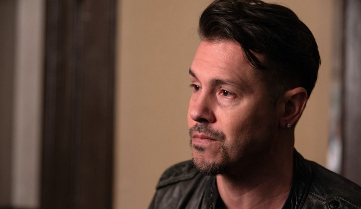 Chicago PD - Episode 6.09 - Descent - Promo, Sneak Peeks, Promotional ...