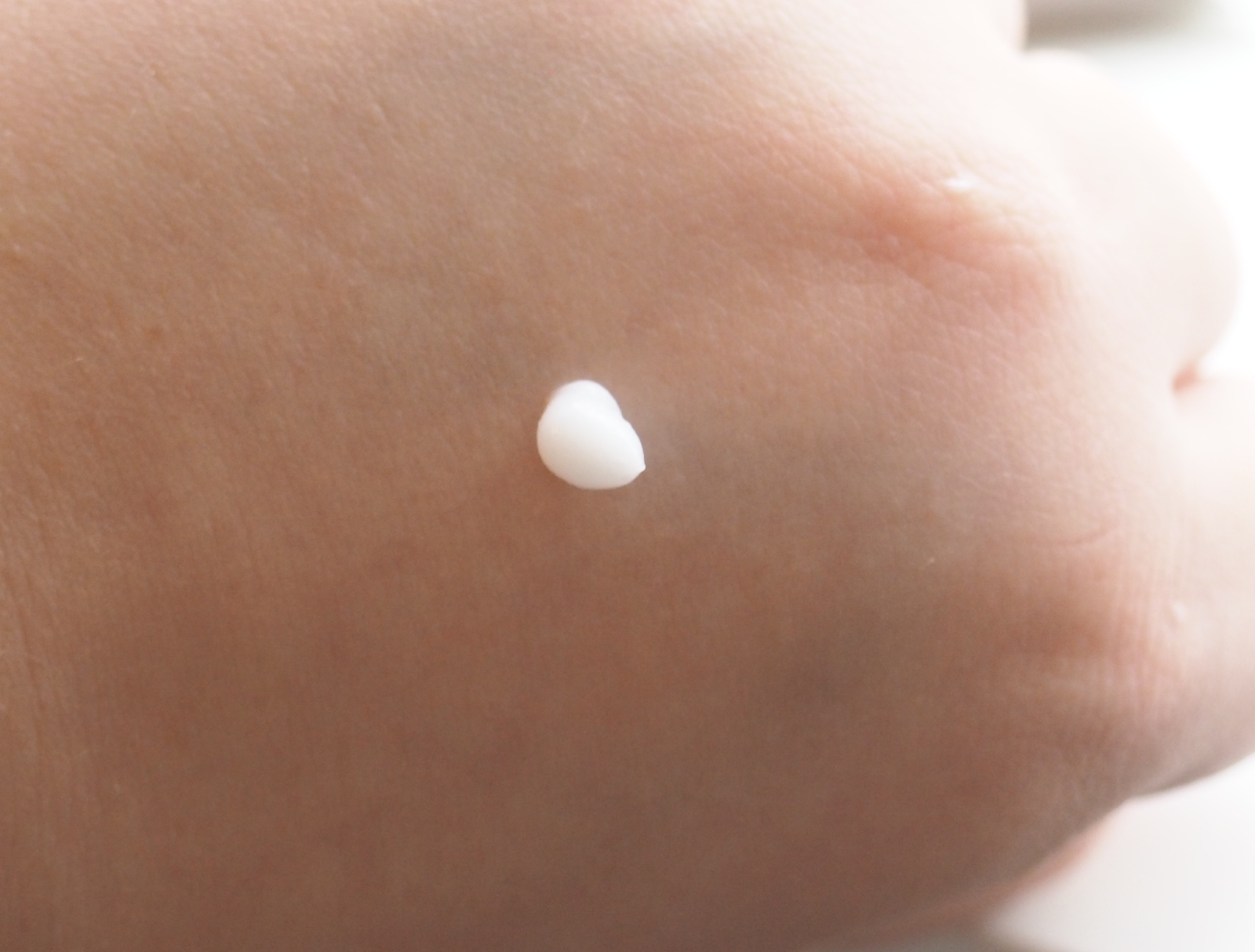 The Ordinary High-Adherence Silicone Primer Review | LauraHadley.co.uk