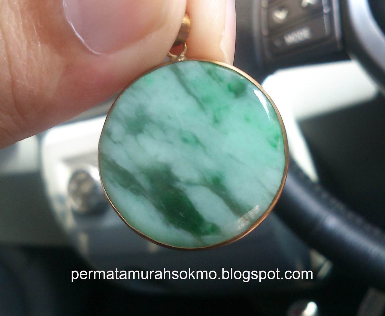 PERMATA MURAH SOKMO: LOKET BATU IMPERIAL JADE JADEITE GRED A : SOLD OUT