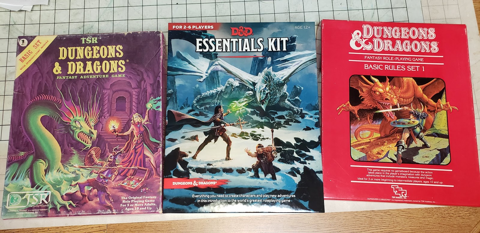 The Other Side blog: D&D Essentials Kit: Unboxing and Review