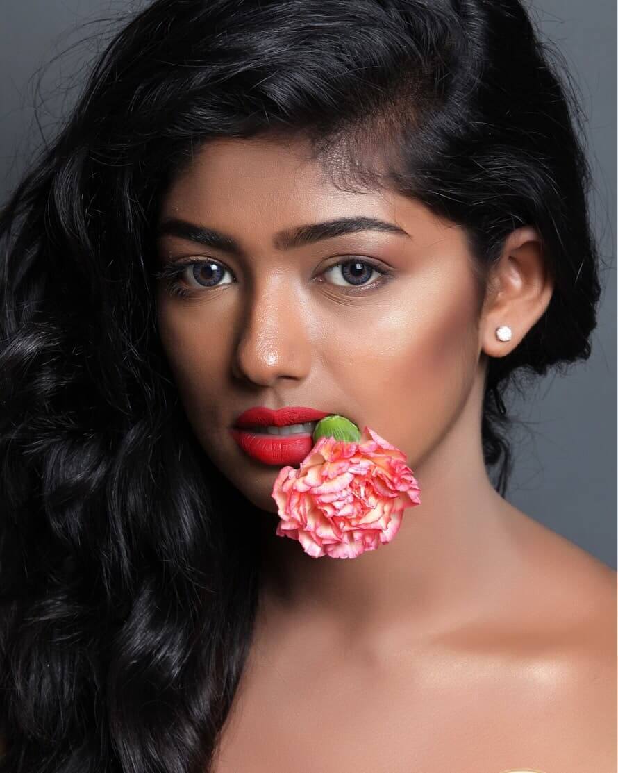 Bhoomi Shetty Latest HD Photos!