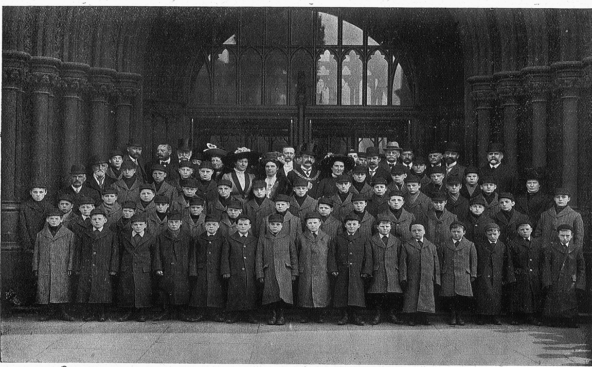 Leonard Shaw and Dr. Barnardo