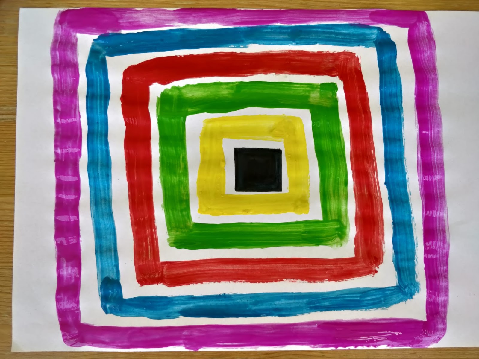 GRAFISMO CREATIVO: CUADRADOS CONCÉNTRICOS