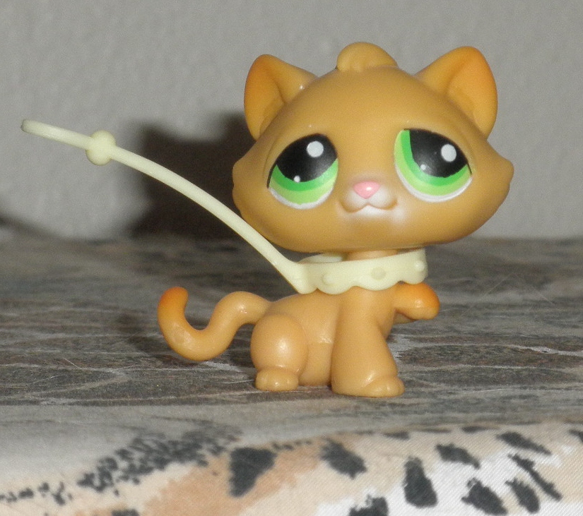 Collectomania: LPS Cats