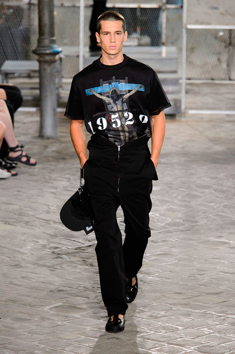 FASHIONFRENICOS: Sacro y profano: Givenchy S/S 2016