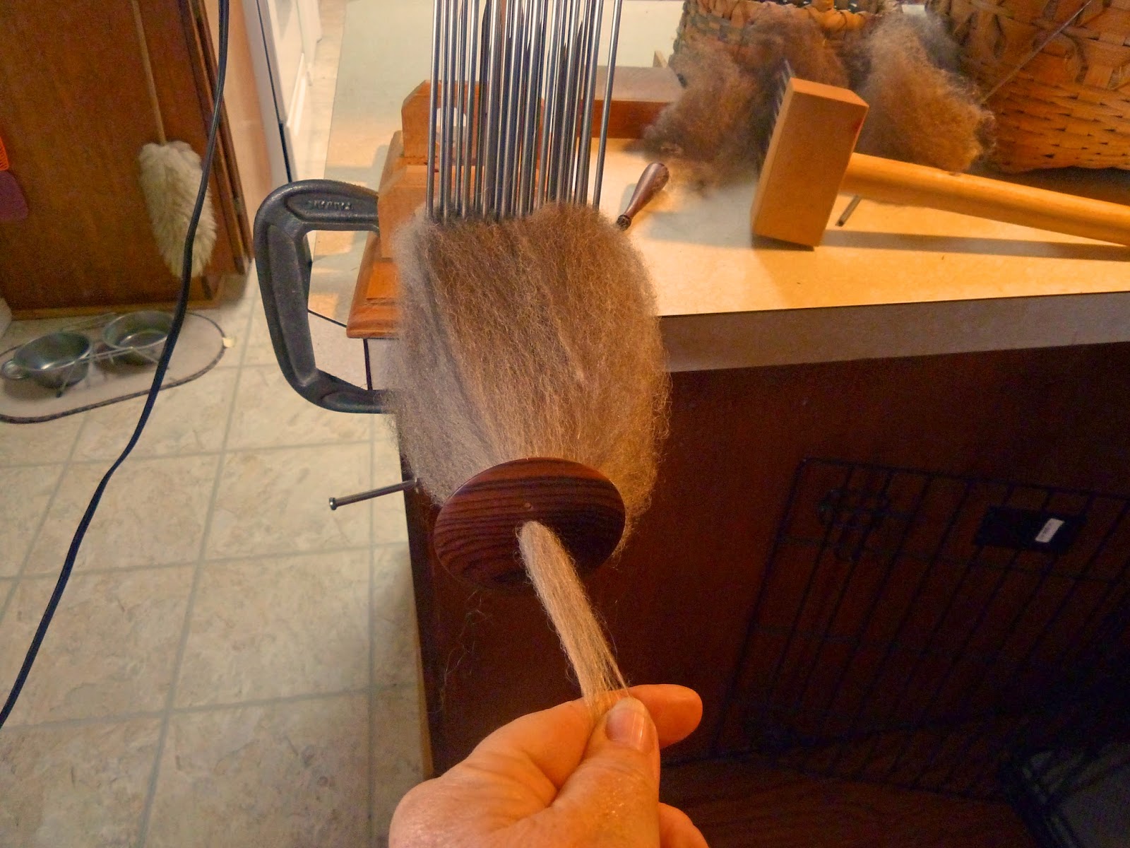 The Queen of Creativity: Making My Own Combed Top For Spinning