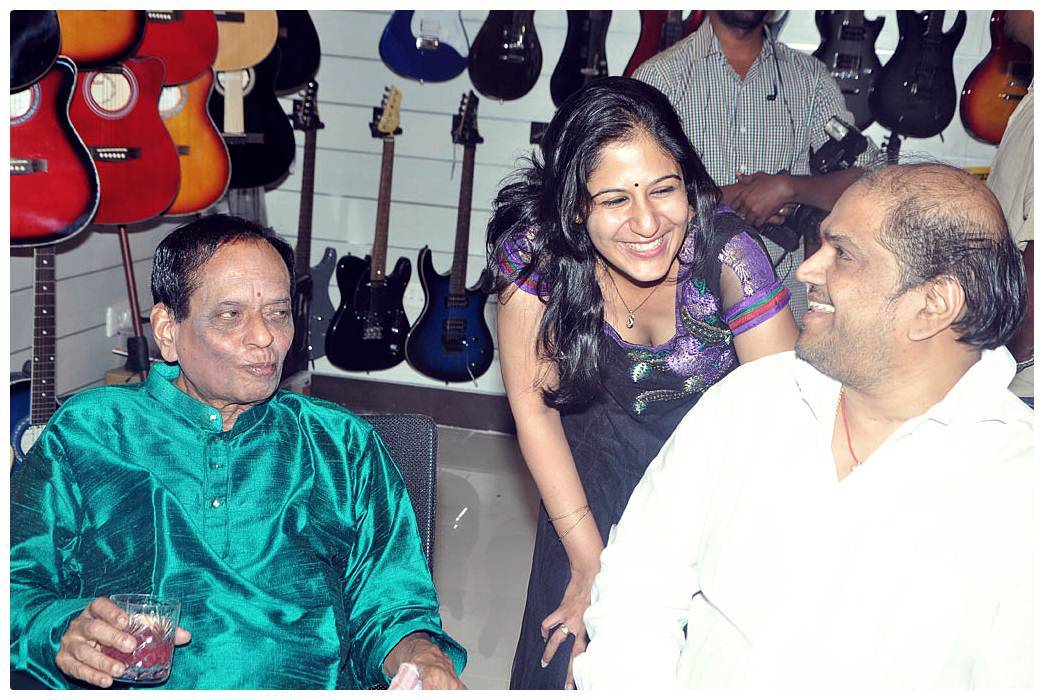 Swetha Mohan Singer Hot