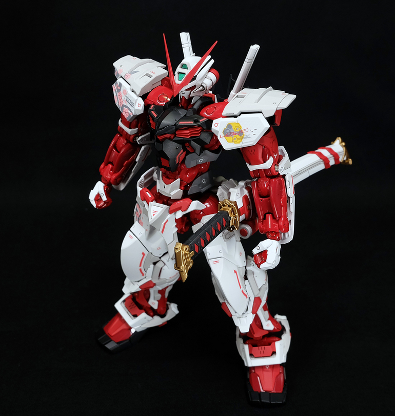 Painted Build: HiRM 1/100 Gundam Astray Red Frame