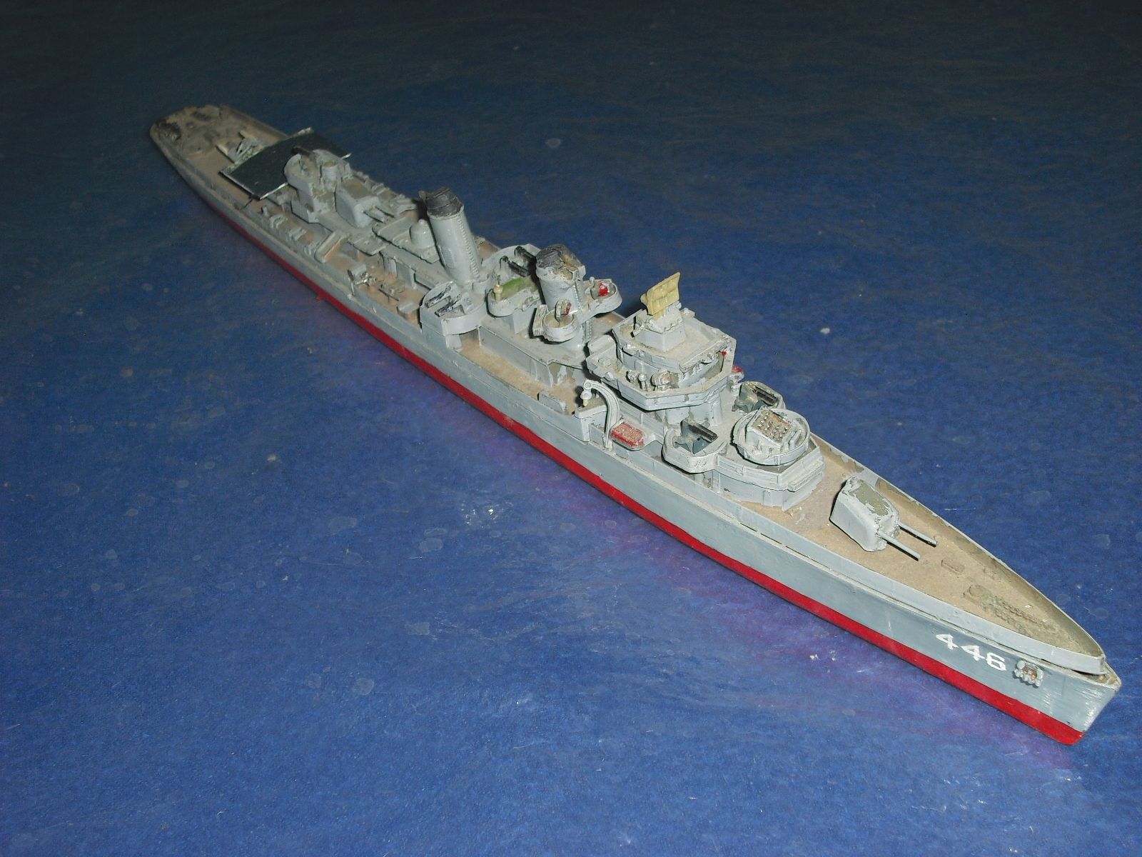 Destructores: Especulando, DD-446 USS Radford con misiles