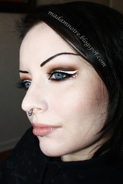 The Crow and the Powderpuff | A Creative Makeup & Beauty Blog: Guest ...